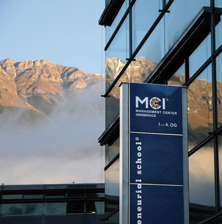 MCI Innsbruck Full Service Contract